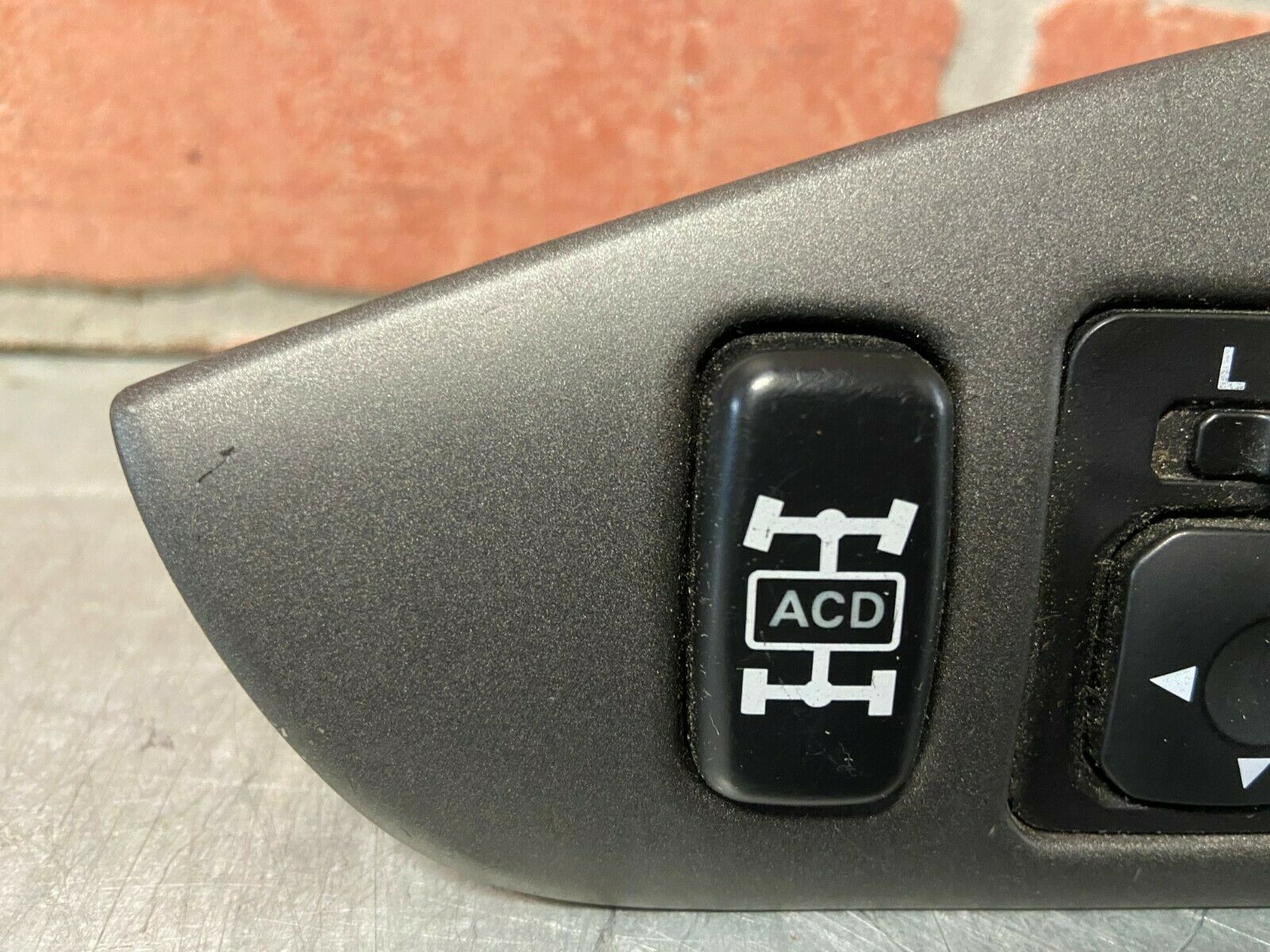 05 MITSUBISHI EVO EVOLUTION 8 MIRROR CONTROL & ACD SWITCH – Salvaged ...